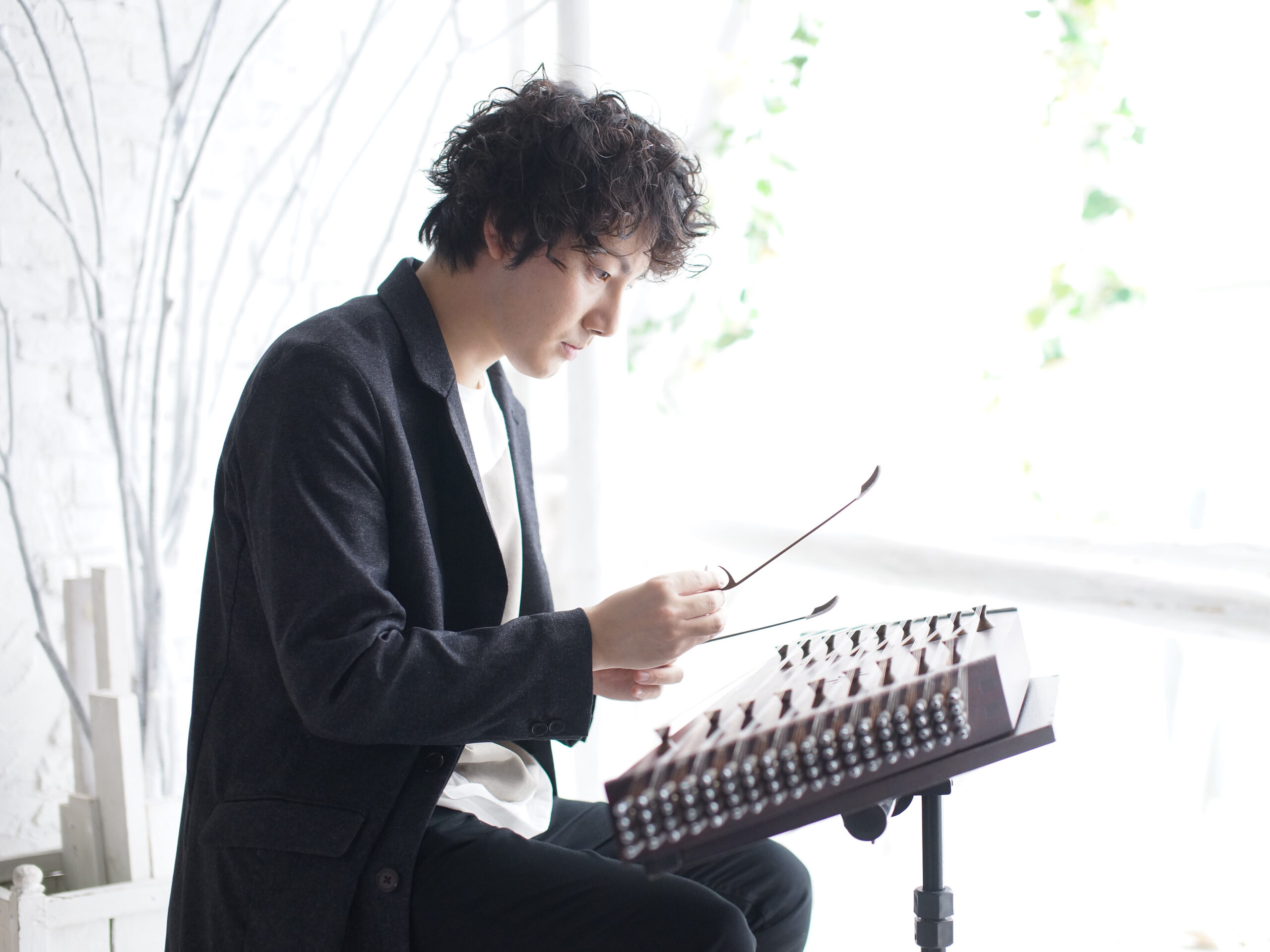 【異国の伝統を継承するサントゥール奏者・岩崎和音】こやたの見たり聞いたり＜第14回＞月刊浅草ウェブ